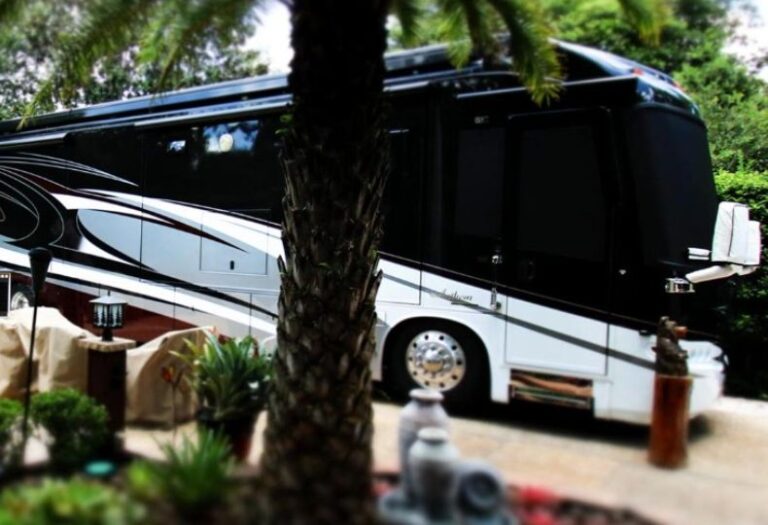 River Ranch RV Resort | Luxury Lots in Florida